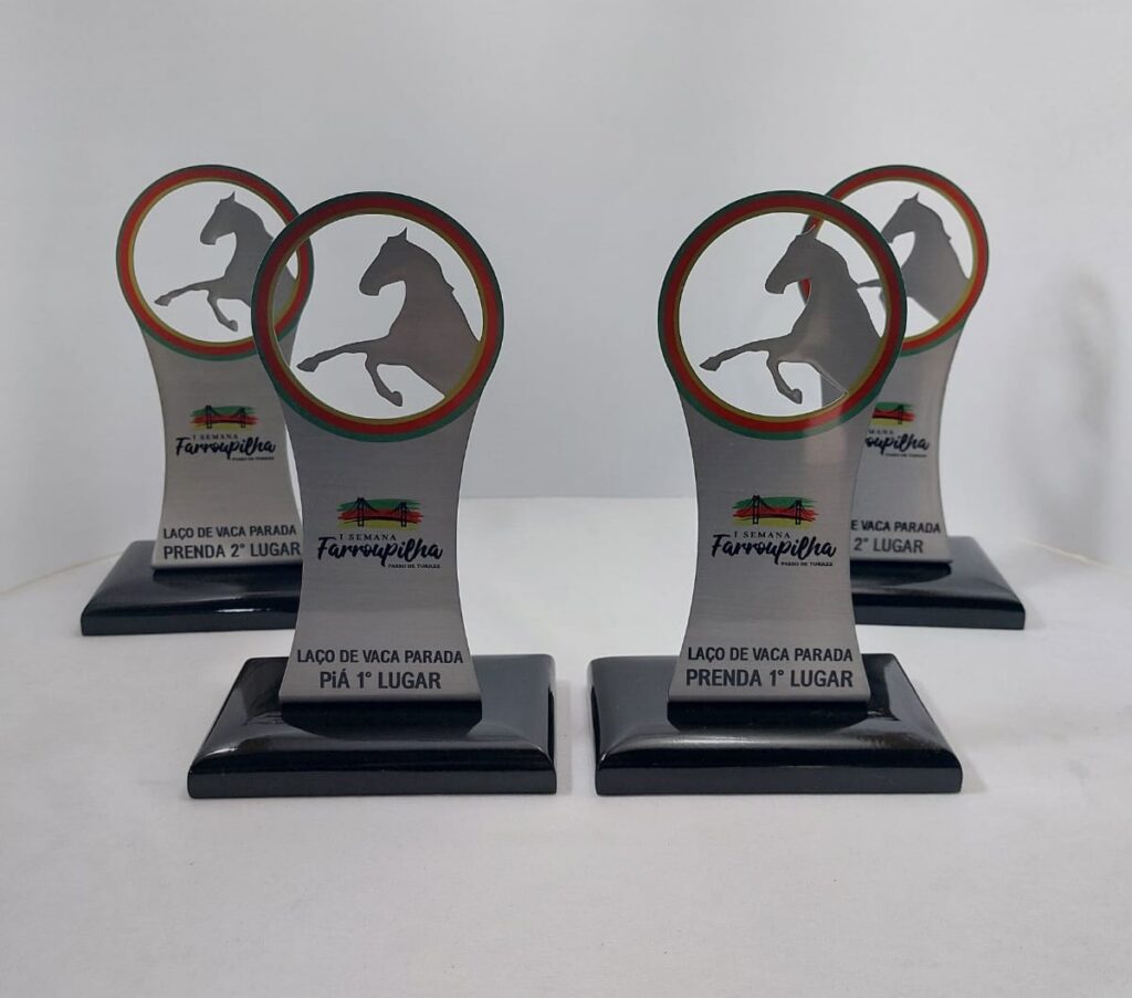 Troféus e Premiações - Aço'Art